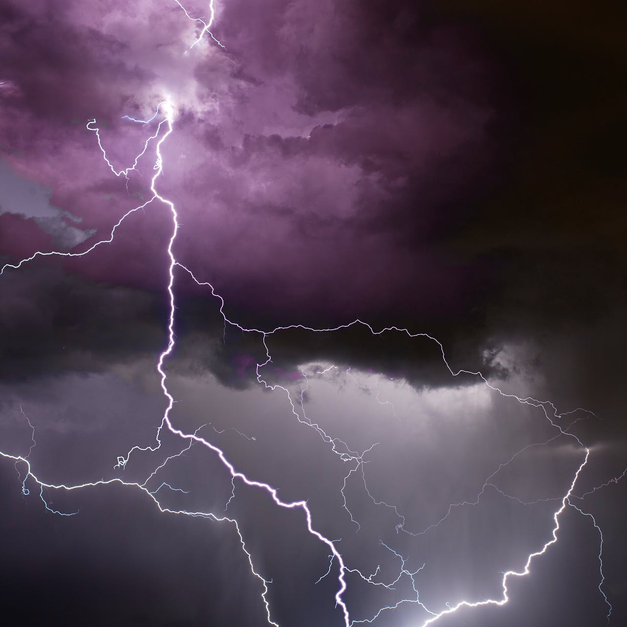 Blitzableiter: Kosten & Installation | Fertighaus.de