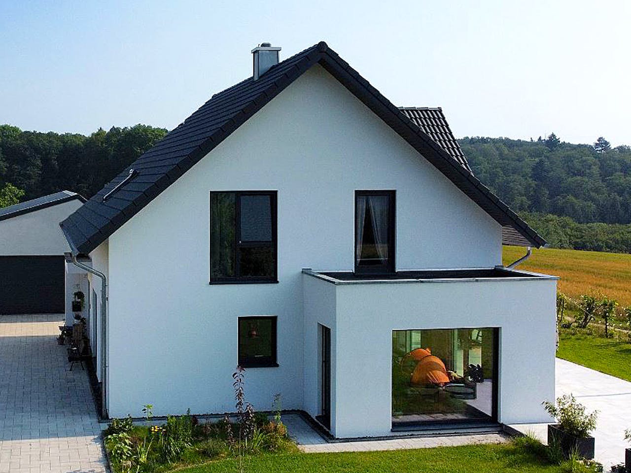 ISOWOODHAUS - Modernes Landhaus mit Erker | Preisinfo