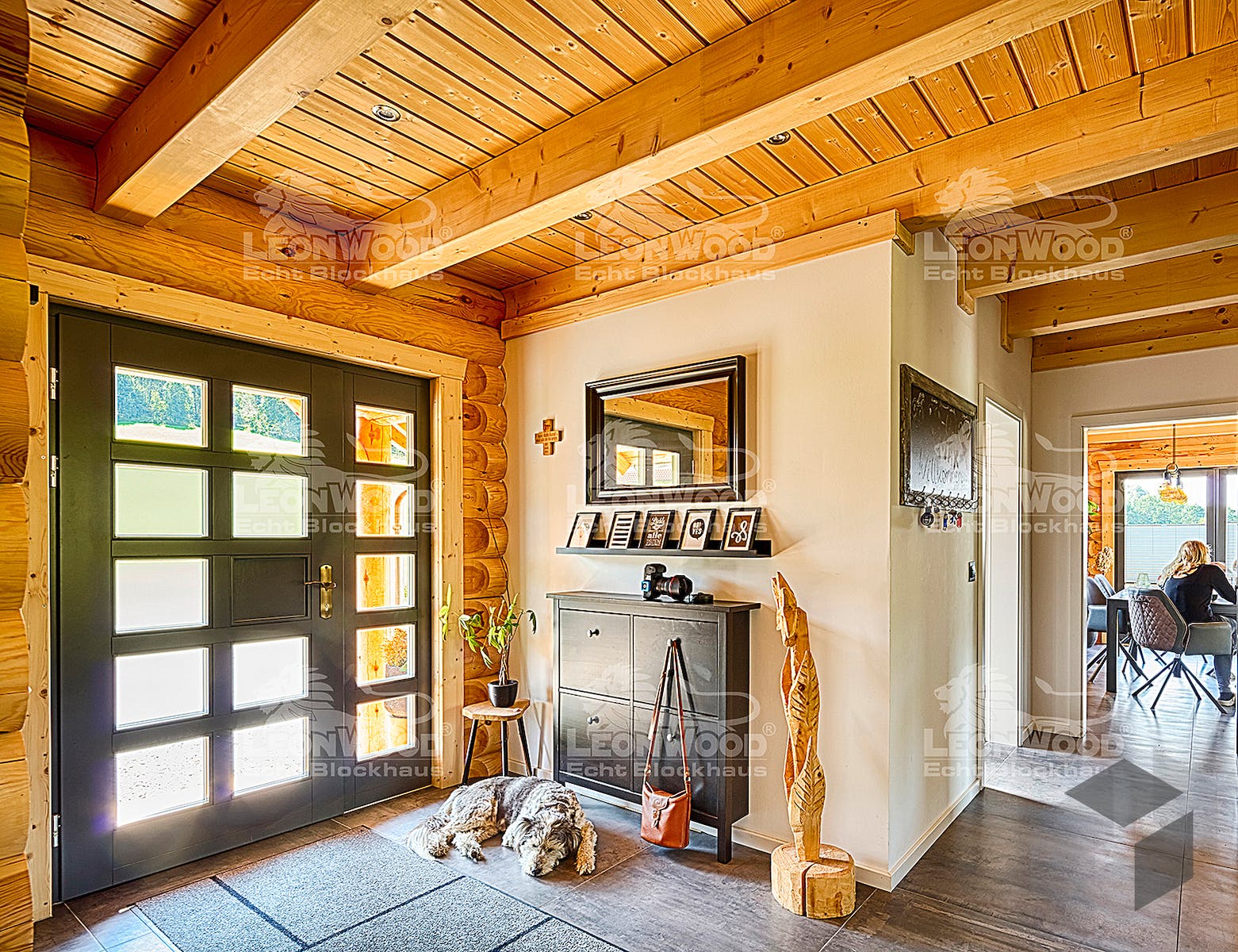 LéonWood® Holz-Blockhaus - Kodiak Country | Preisinfo