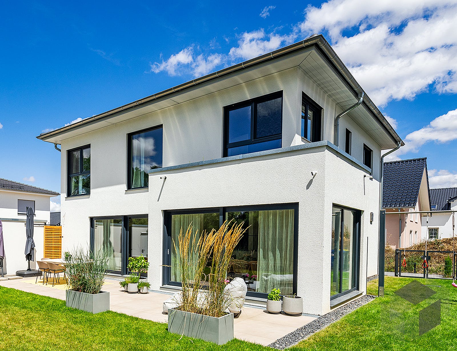 LUXHAUS - Walmdach 169 | Preisinfo