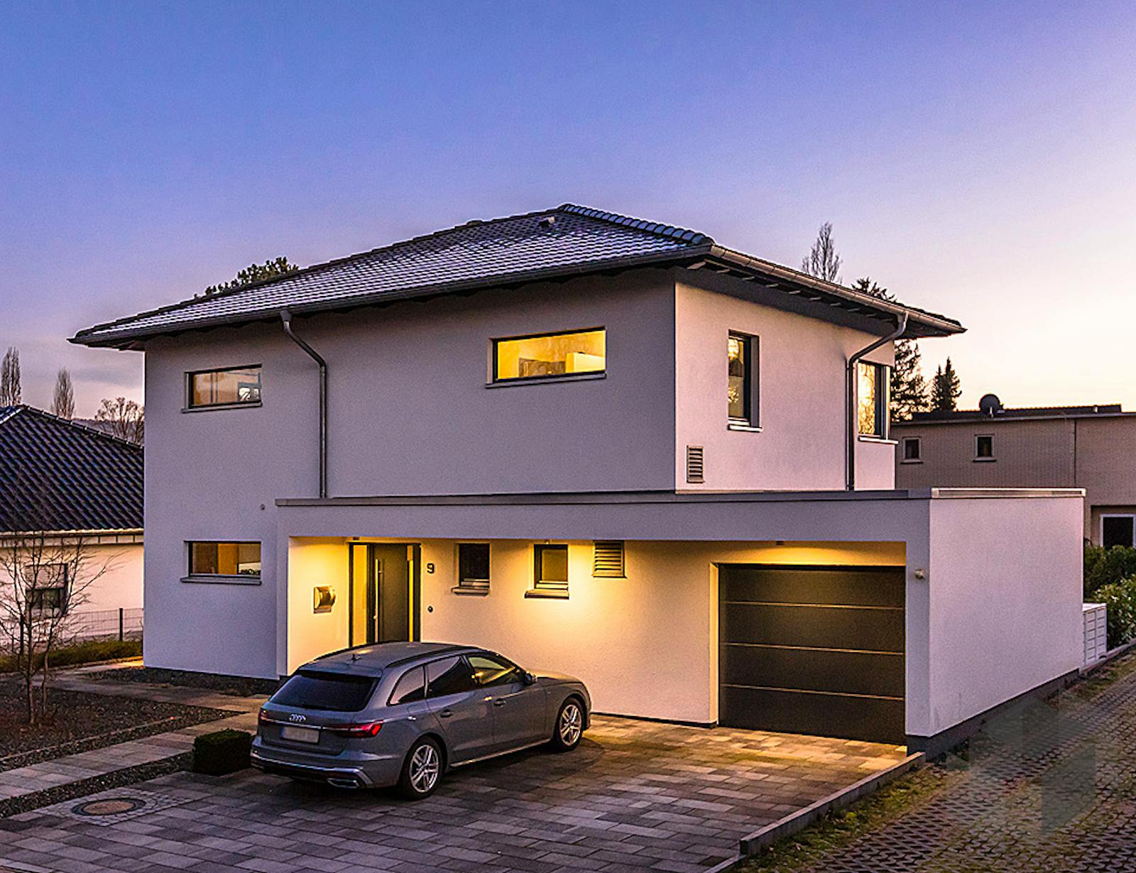 Meisterstück-HAUS - LINEAR-Stadtvilla mit Garage | Preisinfo