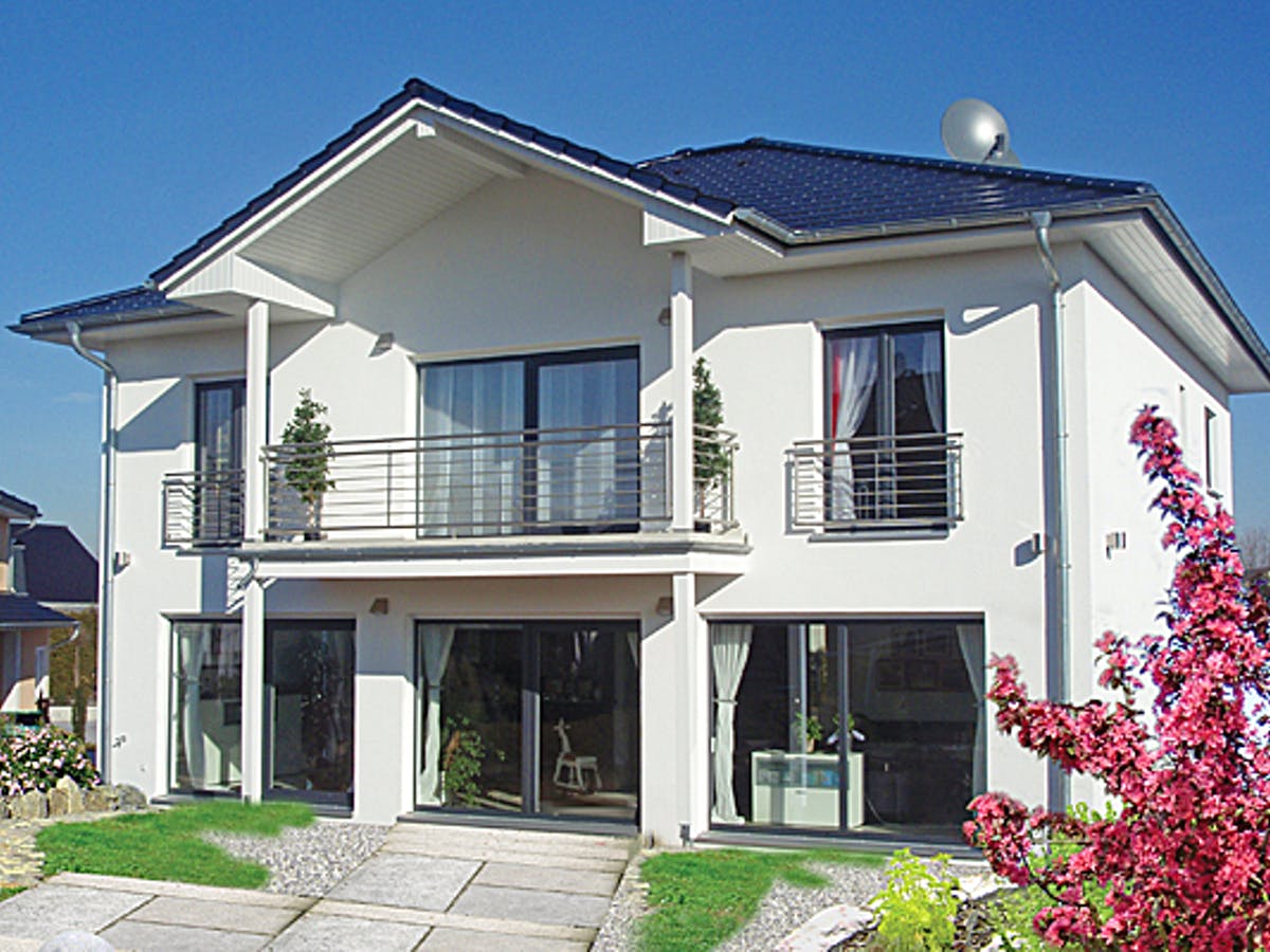 SOLID-HAUS: Alle Details zum Fertighaus-Anbieter | Fertighaus.de